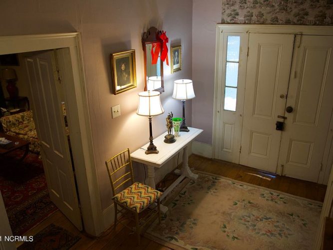 Deal of the Day! $135,000! The Slade House, Circa 1870 in North ...