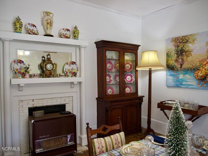 Deal of the Day! $135,000! The Slade House, Circa 1870 in North ...