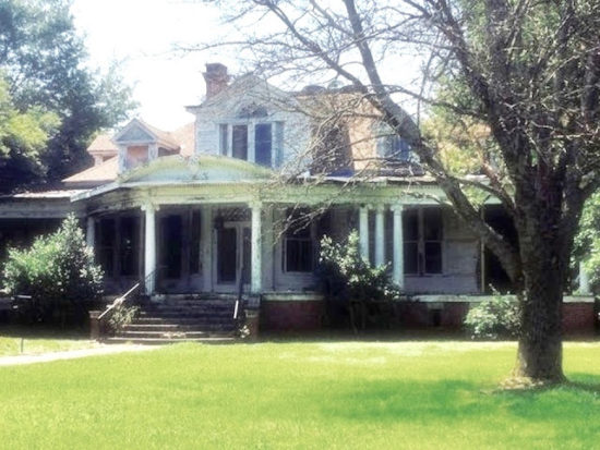 The Gillette House, Circa 1908. Almost one acre in Mississippi ...