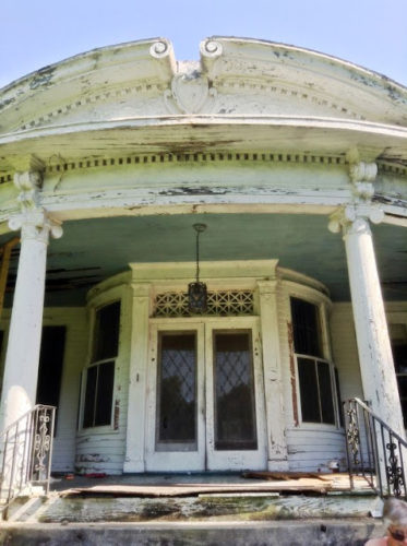 The Gillette House, Circa 1908. Almost one acre in Mississippi ...