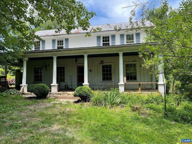 Riverfront farm in Virginia. On 12 acres. Circa 1888. $279,000 – The ...