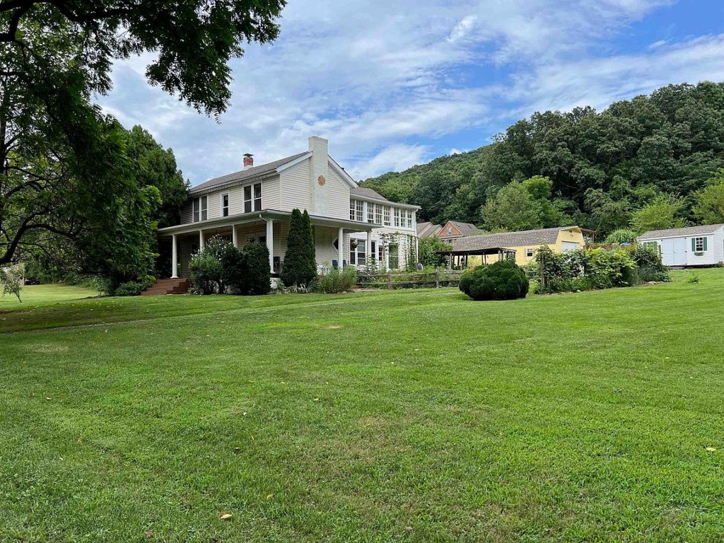 Off market. Pool! Fruit trees! Hiking trails! Over three acres in ...