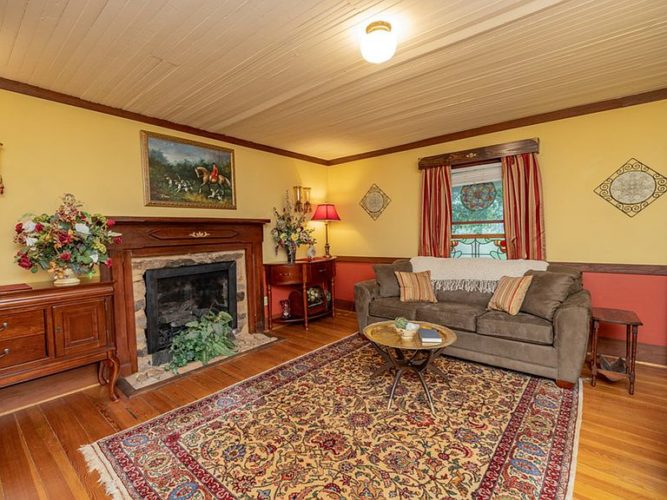Harding Place Farm, Circa 1900. On 12 acres in Virginia. $399,900 – The ...