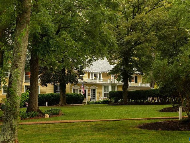 Wow! “Prospect Hill”, Circa 1732! On 41 acres in Virginia. $1,795,000 ...