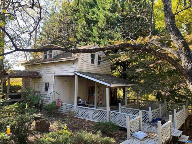 48 acres in Charlottesville wine country! Circa 1878 in Virginia ...