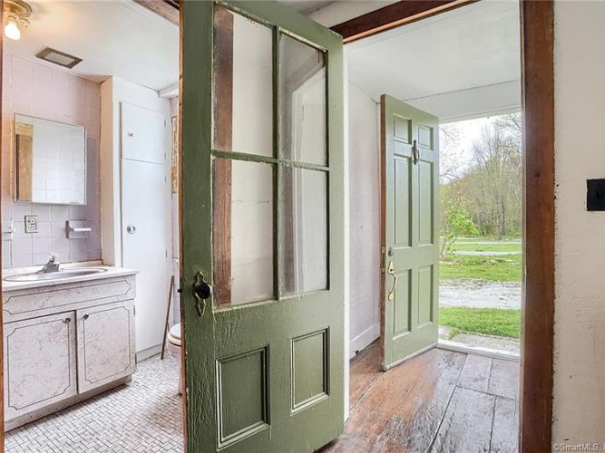 Off market. Wow! Circa 1700’s! Benjamin Coit House in Connecticut. Over ...