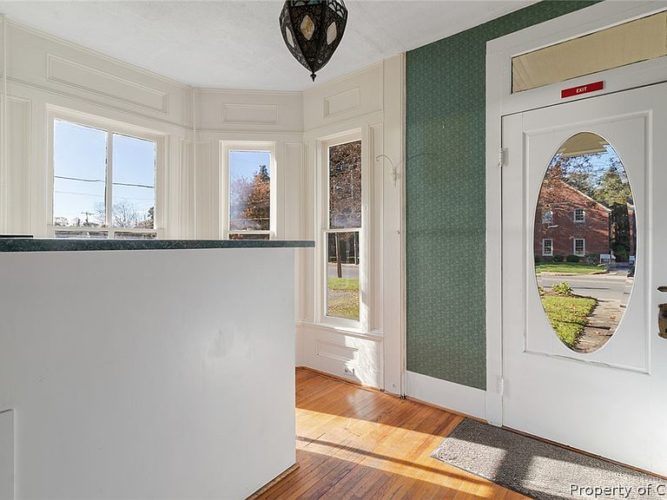 Sears Kit House, Circa 1905 in Virginia. Nice porch! $275,000 – The Old ...