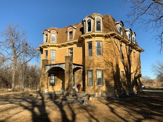 Sold. On 11 acres! 5,000 square feet. The Herrman House in Kansas ...
