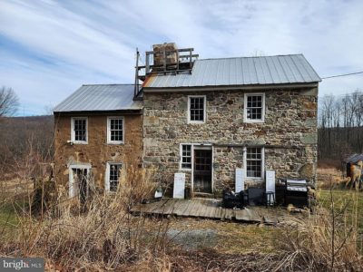Stone house built in 1780! Over two acres in Pennsylvania. $210,000 ...