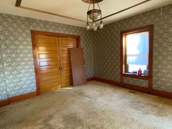 Sold. On 11 acres! 5,000 square feet. The Herrman House in Kansas ...