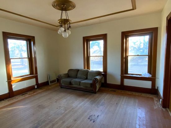 Sold. On 11 acres! 5,000 square feet. The Herrman House in Kansas ...