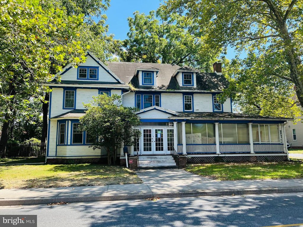 Sold for $175,000. The Adkins House, Circa 1920 in Maryland. $229,000 ...