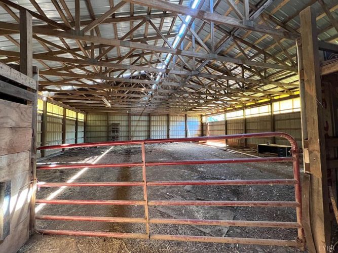 Large barn with indoor riding ring! Circa 1939. Almost 13 acres in ...