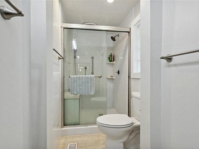 Double porch love! Seven acres in Virginia. Circa 1860. $375,000 – The ...