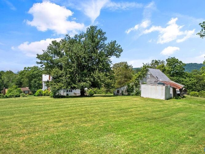 Pretty setting with mountain views! Nine acres in Virginia. $319,000 ...