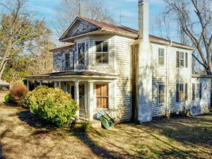 Nice staircase and entryway! Circa 1900. Over 6 acres in Virginia ...