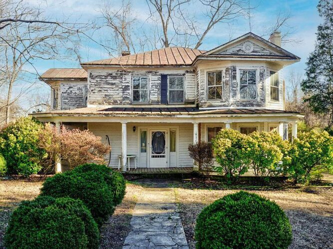 Nice staircase and entryway! Circa 1900. Over 6 acres in Virginia ...