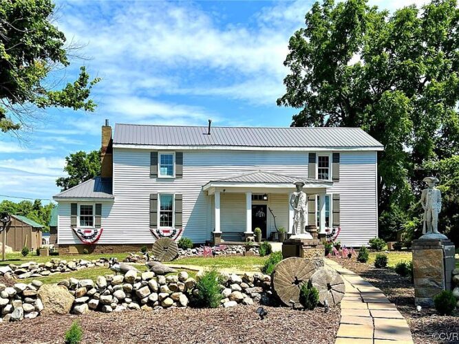 Unity Farm, Circa 1850. On five acres in Virginia. $279,950 – The Old ...