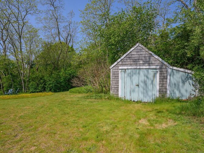 Oh my! The Higgins House, Circa 1783 in Massachusetts. $499,000 – The ...