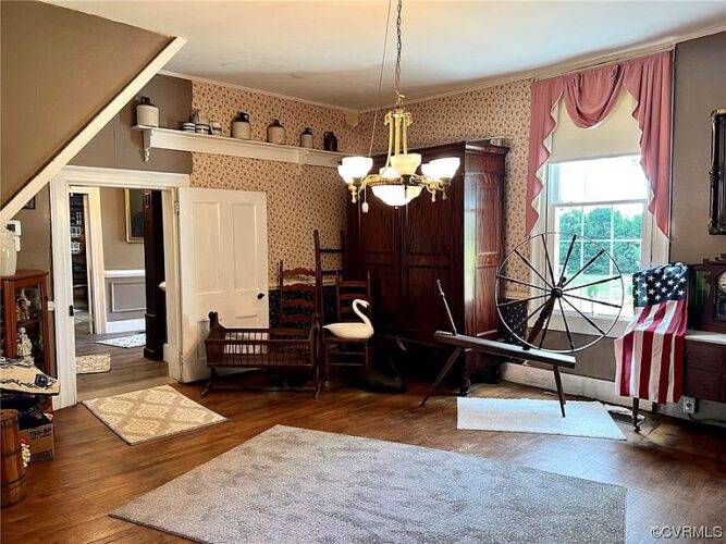 Unity Farm, Circa 1850. On five acres in Virginia. $279,950 – The Old ...