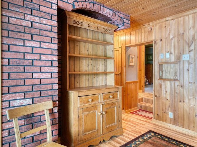 Sold for $295,000. Cute interior! Waterfront cabin in Minnesota. Almost ...