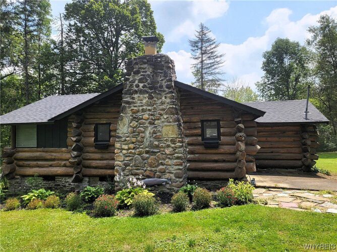 Sold for $95,000. Log cabin and Java Lake in New York. Circa 1936 ...