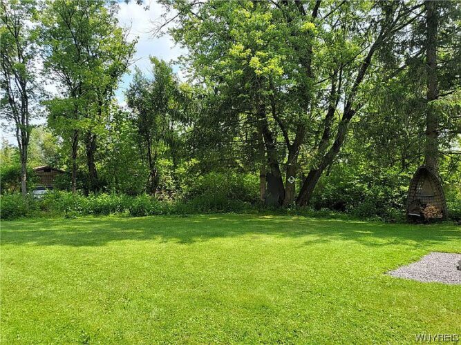Sold for $95,000. Log cabin and Java Lake in New York. Circa 1936 ...