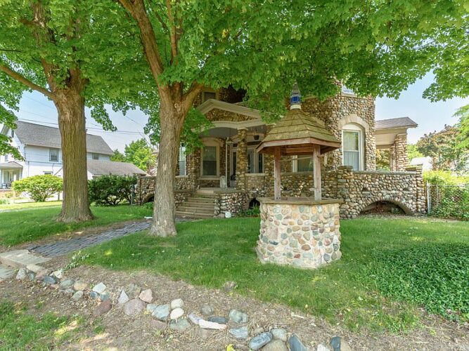 Sold for $169,900. Historic Penniman Castle, Circa 1906 in Michigan ...