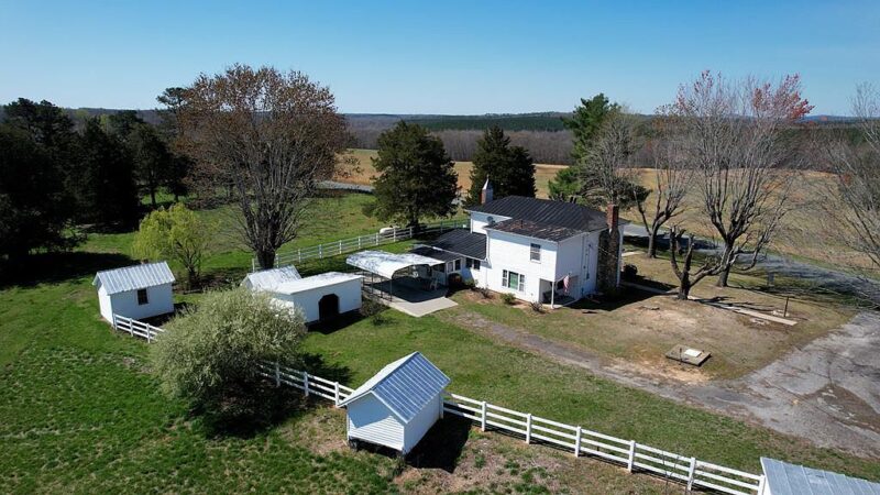 Sold for $278,200. Deal of the Day! 7 acres in Virginia. Lester House ...