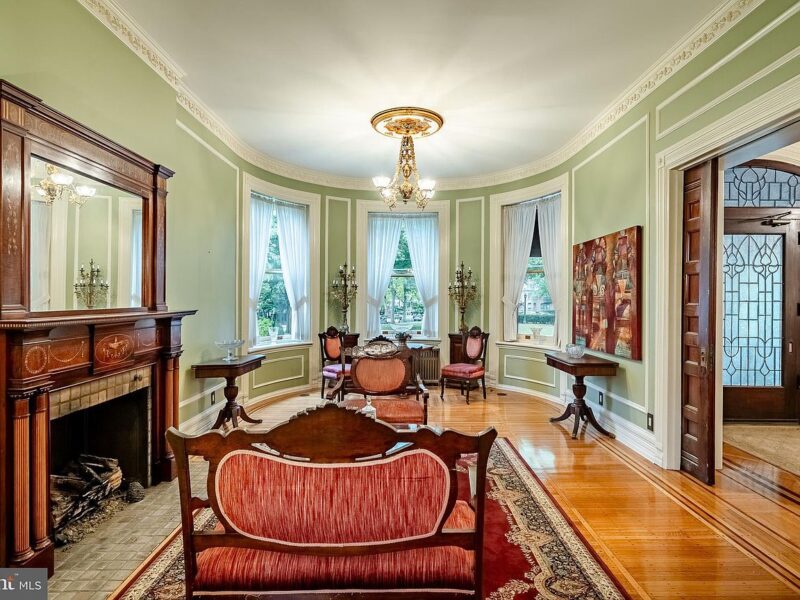 What a house! Circa 1888 in Pennsylvania. $497,000 – The Old House Life