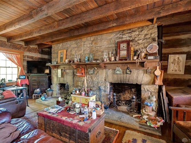 The Galloway Log Home, Circa 1798. Almost 5 acres in Ohio. $380,000 ...