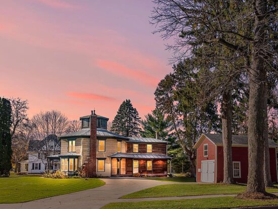 Such a unique house! Jacob Woodruff House, Circa 1850 in Wisconsin ...