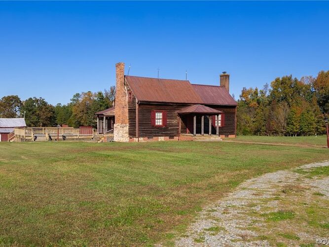 Original details! The Craddock House, Circa 1834. Over 7 acres in ...