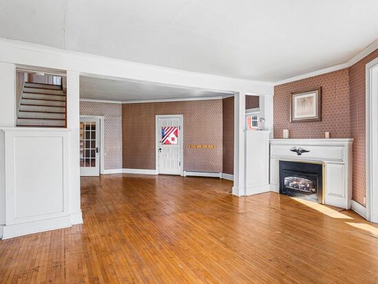 Such a unique house! Jacob Woodruff House, Circa 1850 in Wisconsin ...