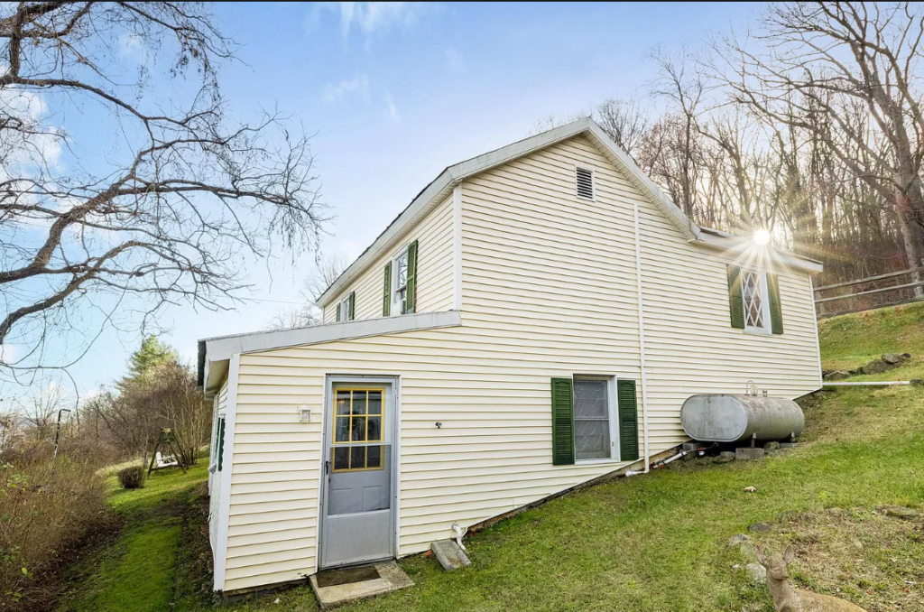 Pretty view! Circa 1938. Almost an acre in Virginia. $207,700 – The Old ...