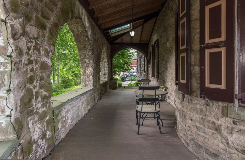 Originally built as a wedding gift! “Linden Gate”, Circa 1893 in ...