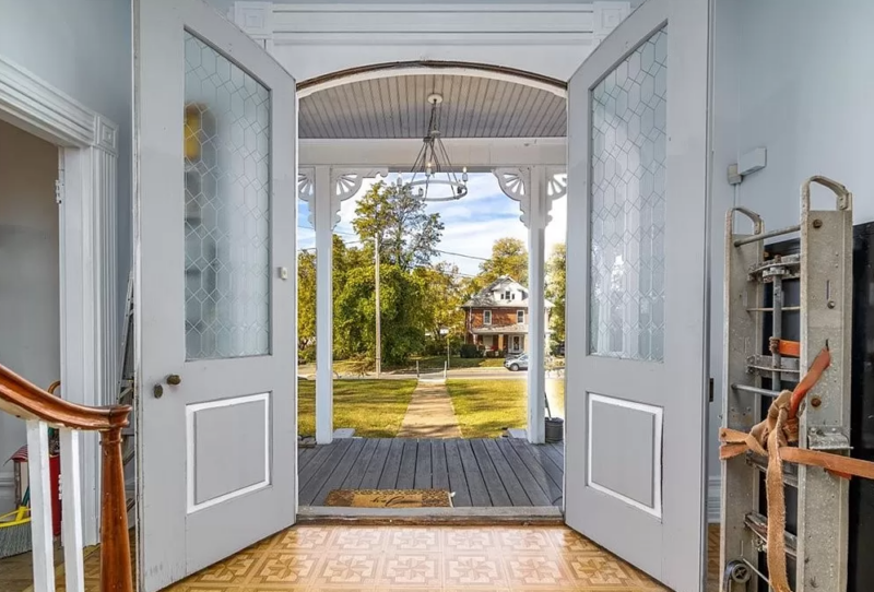 Dream library! You need to look at it! Circa 1925 in Virginia. $159,000 ...