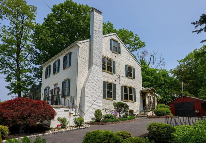 Pretty house and landscaping! Circa 1875 in Pennsylvania. $347,000 ...