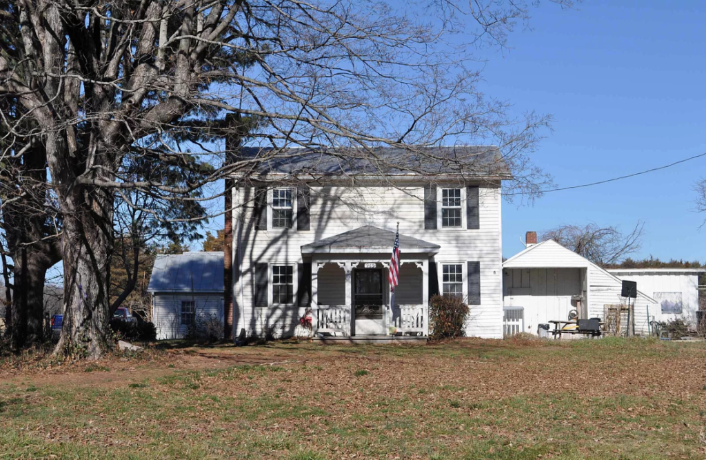That view! Circa 1861. Over four acres in Virginia. $229,000 – The Old ...