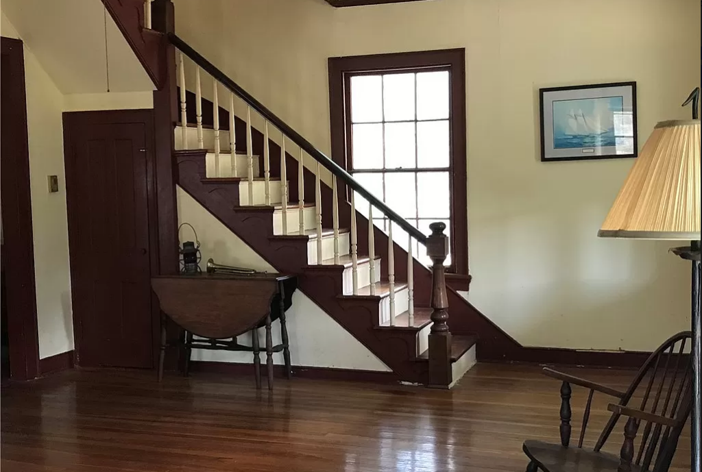 Waterfront with a dock! The Captain’s House, Circa 1890. Three acres in ...