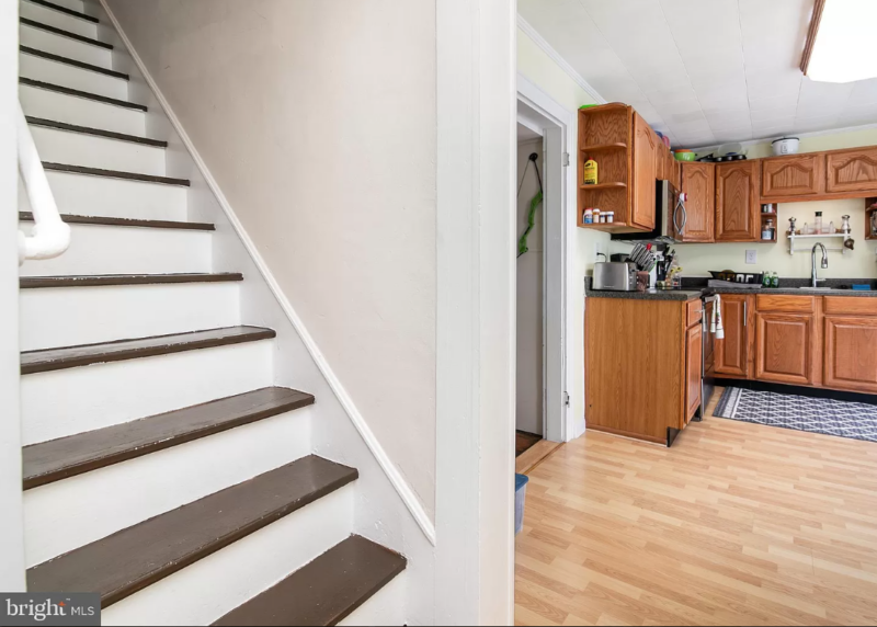 Beautiful fretwork inside! Circa 1900. Over 1 1/2 acres in Maryland ...