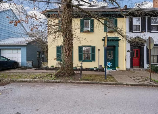 Original details inside! Built in 1816 in Pennsylvania. $186,922 – The ...