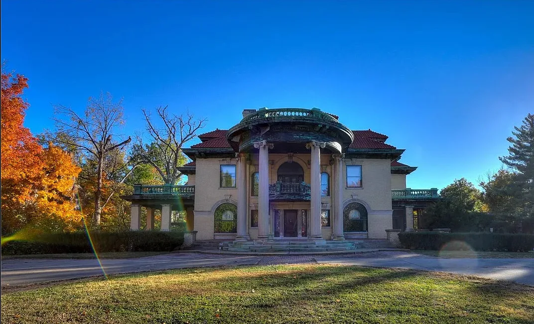 $299,900! The Powers Mansion. Over 7,000 square feet in Illinois. – The ...