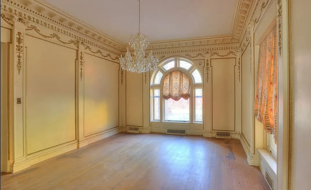 $299,900! The Powers Mansion. Over 7,000 square feet in Illinois. – The ...