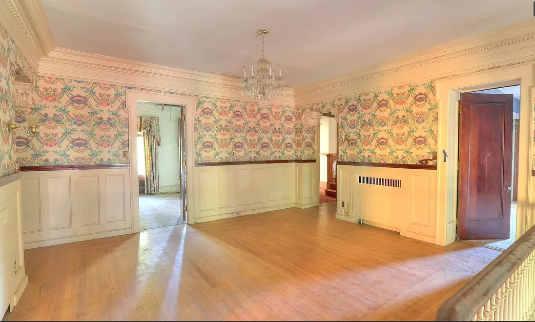$299,900! The Powers Mansion. Over 7,000 square feet in Illinois. – The ...