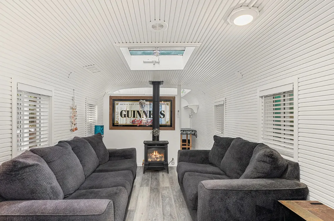 All Aboard! Beach access in Washington! C. 1945. $780,000 – The Old ...