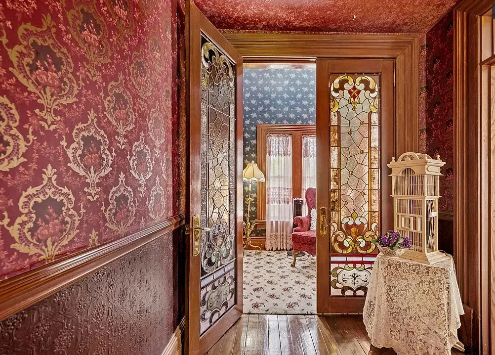 A Victorian Masterpiece! Circa 1880 in Pennsylvania. $375,000 – The Old ...