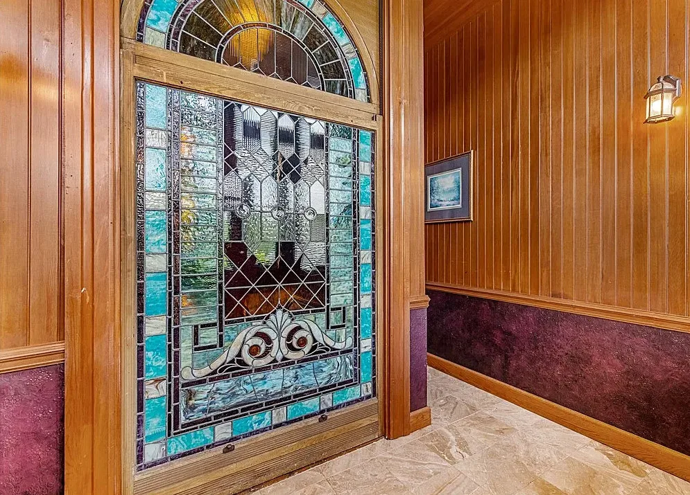 A Victorian Masterpiece! Circa 1880 in Pennsylvania. $375,000 – The Old ...