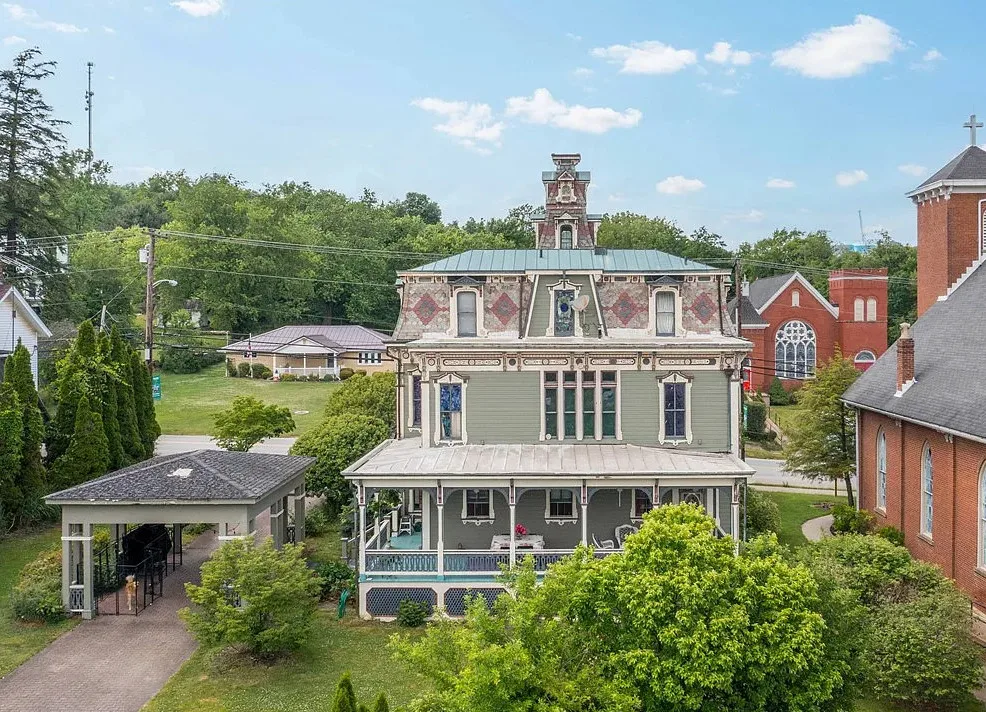 A Victorian Masterpiece! Circa 1880 in Pennsylvania. $375,000 – The Old ...
